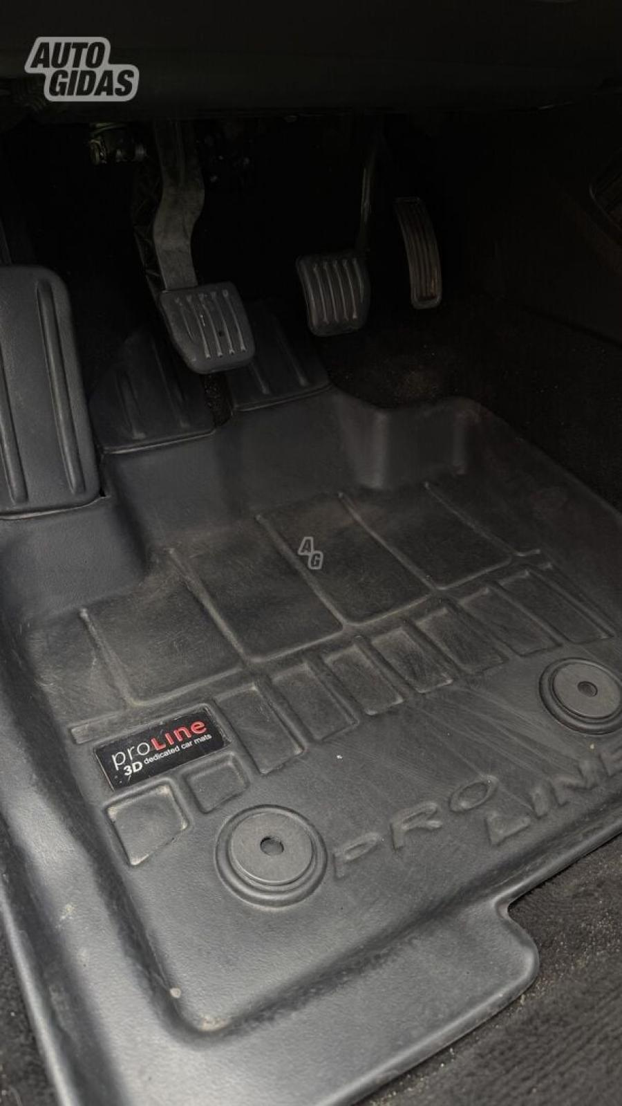 Pelēks Ford Mondeo 2015 Viļņa, ar dzinēja tilpumu 1.50 L un nobraukumu 200 tūkst. km par 6000 €, foto 13 vietnē AUTOMOTO.COM.LV