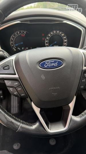 Pelēks Ford Mondeo 2015 Viļņa, ar dzinēja tilpumu 1.50 L un nobraukumu 200 tūkst. km par 6000 €, foto 17 vietnē AUTOMOTO.COM.LV