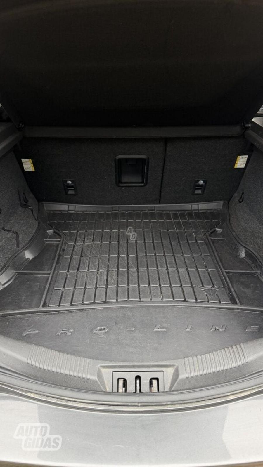 Pelēks Ford Mondeo 2015 Viļņa, ar dzinēja tilpumu 1.50 L un nobraukumu 200 tūkst. km par 6000 €, foto 18 vietnē AUTOMOTO.COM.LV