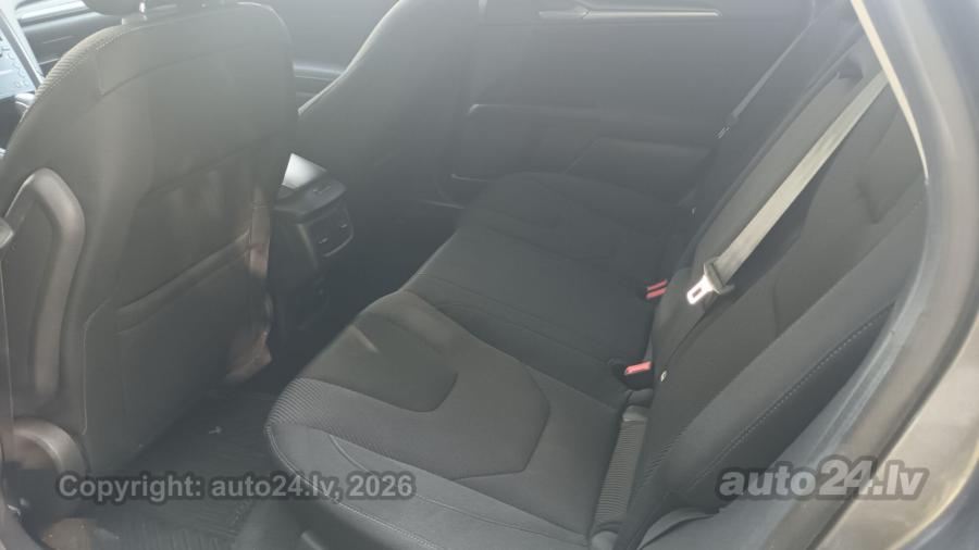Pelēks Ford Mondeo 2015 Pērnava, ar dzinēja tilpumu 2.00 L un nobraukumu 265 tūkst. km par 8400 €, foto 8 vietnē AUTOMOTO.COM.LV