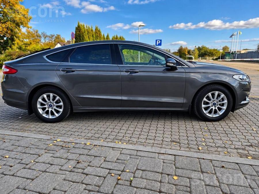 Grey Ford Mondeo 2017 in Jelgava, with an engine capacity of 1.50 L and mileage of 164 thousand km for 9390 €, photo 5 on AUTOMOTO.COM.LV
