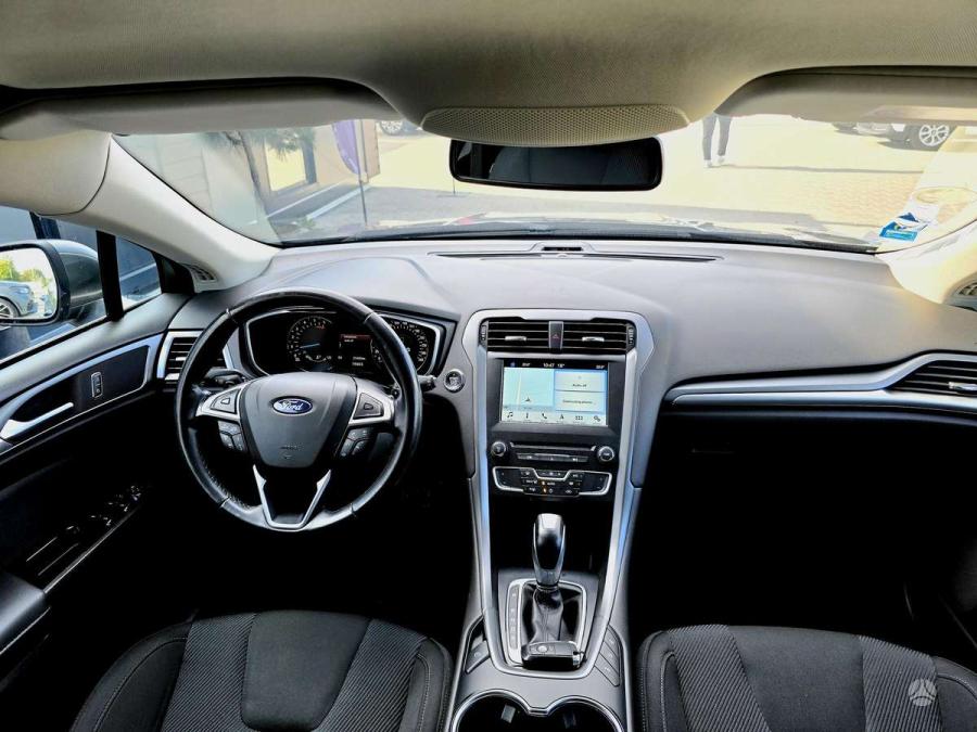 Grey Ford Mondeo 2018 in Taurage, with an engine capacity of 2.00 L and mileage of 274 thousand km for 6500 €, photo 15 on AUTOMOTO.COM.LV