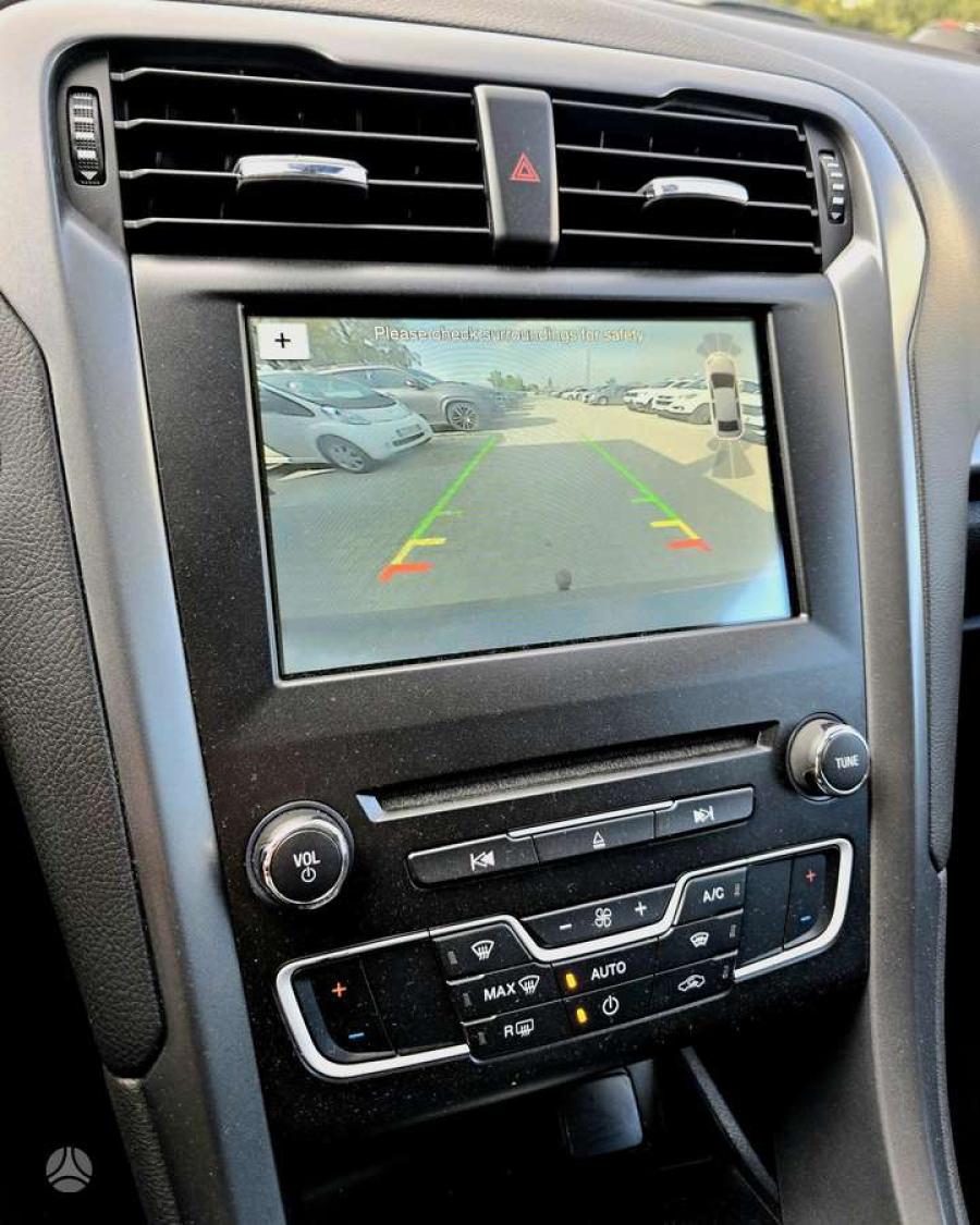 Grey Ford Mondeo 2018 in Taurage, with an engine capacity of 2.00 L and mileage of 274 thousand km for 6500 €, photo 18 on AUTOMOTO.COM.LV