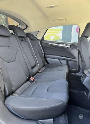 Grey Ford Mondeo 2018 in Taurage, with an engine capacity of 2.00 L and mileage of 274 thousand km for 6500 €, photo 29 on AUTOMOTO.COM.LV