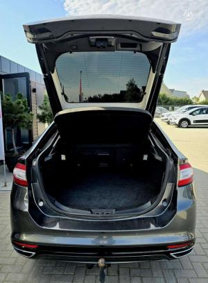 Grey Ford Mondeo 2018 in Taurage, with an engine capacity of 2.00 L and mileage of 274 thousand km for 6500 €, photo 37 on AUTOMOTO.COM.LV
