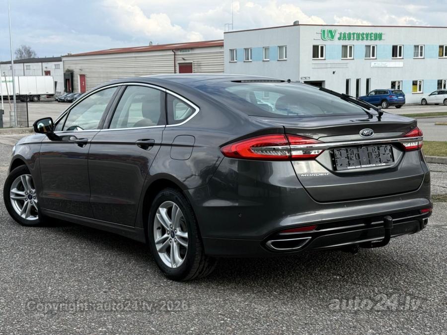 Grey Ford Mondeo 2019 in Tartu, with an engine capacity of 2.00 L and mileage of 217 thousand km for 13499 €, photo 3 on AUTOMOTO.COM.LV