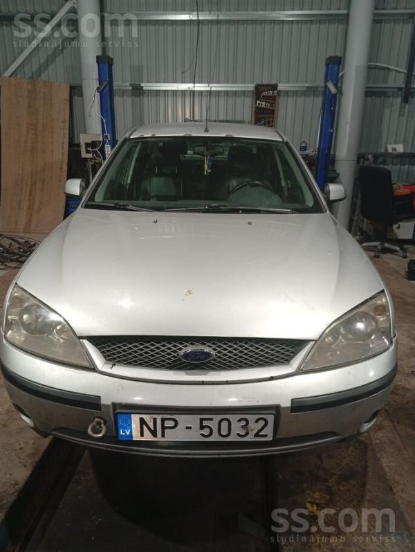 Pelēks Ford Mondeo 2001 Rīga, ar dzinēja tilpumu 2.00 L un nobraukumu 326 tūkst. km par 280 €, foto 1 vietnē AUTOMOTO.COM.LV