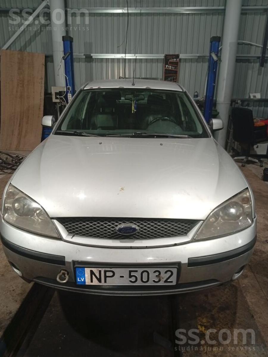 Pelēks Ford Mondeo 2001 Rīga, ar dzinēja tilpumu 2.00 L un nobraukumu 326 tūkst. km par 280 €, foto 1 vietnē AUTOMOTO.COM.LV