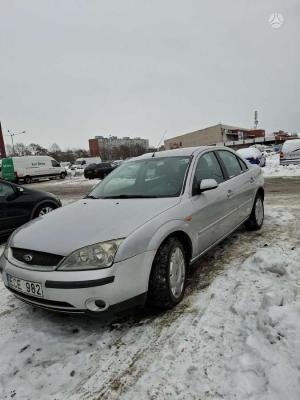 Pelēks Ford Mondeo 2001 Klaipėda, ar dzinēja tilpumu 1.80 L un nobraukumu 243 tūkst. km par 850 €, foto  vietnē AUTOMOTO.COM.LV