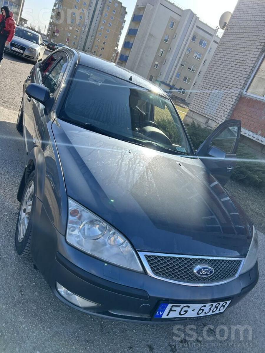 Grey Ford Mondeo 2004 in Daugavpils, with an engine capacity of 2.00 L and mileage of 205 thousand km for 800 €, photo 8 on AUTOMOTO.COM.LV