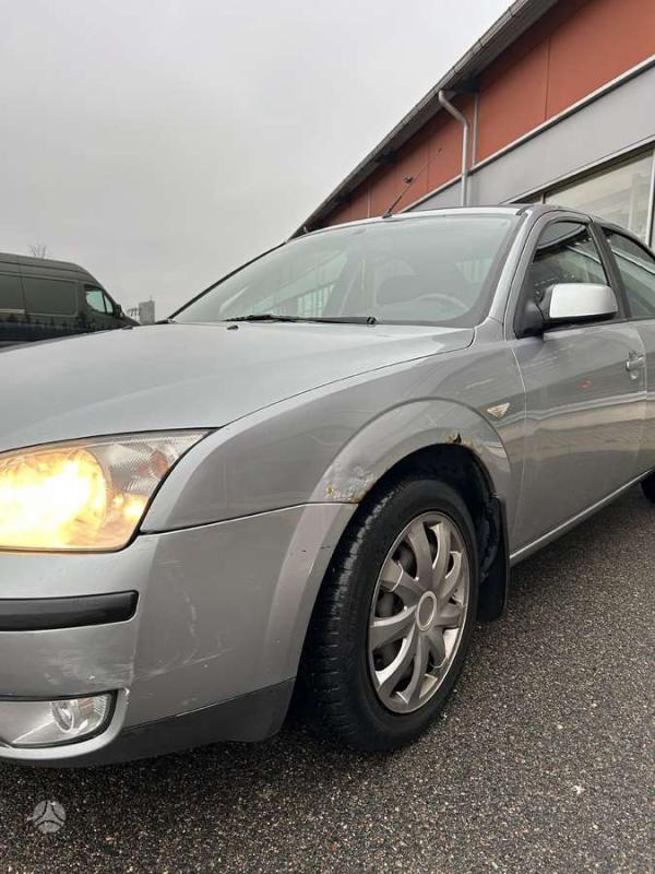 Grey Ford Mondeo 2006 in Vilnius, with an engine capacity of 0.00 L and mileage of 338 thousand km for 999 €, photo 3 on AUTOMOTO.COM.LV