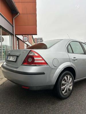 Grey Ford Mondeo 2006 in Vilnius, with an engine capacity of 0.00 L and mileage of 338 thousand km for 999 €, photo 6 on AUTOMOTO.COM.LV