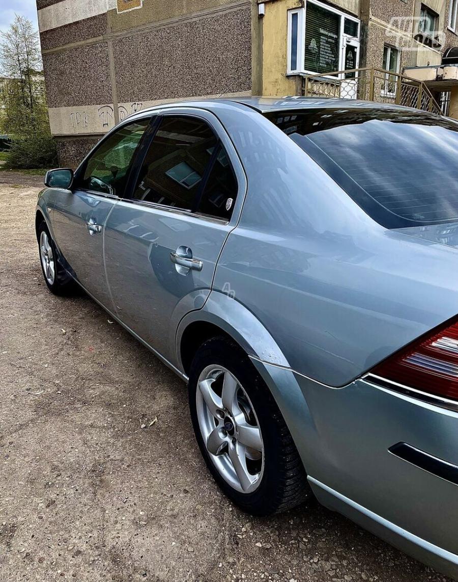 Grey Ford Mondeo 2006 in Kaunas, with an engine capacity of 2.00 L and mileage of 293 thousand km for 1350 €, photo 8 on AUTOMOTO.COM.LV