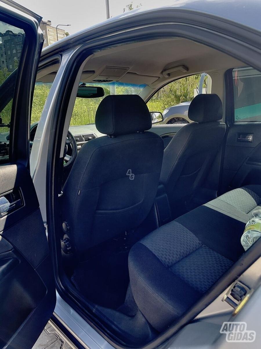 Grey Ford Mondeo 2006 in Kaunas, with an engine capacity of 2.00 L and mileage of 293 thousand km for 1350 €, photo 14 on AUTOMOTO.COM.LV
