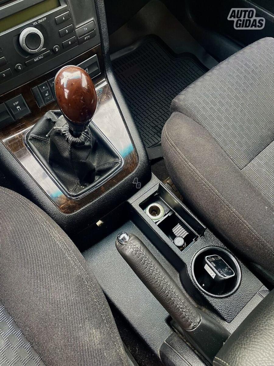 Grey Ford Mondeo 2006 in Kaunas, with an engine capacity of 2.00 L and mileage of 293 thousand km for 1350 €, photo 19 on AUTOMOTO.COM.LV