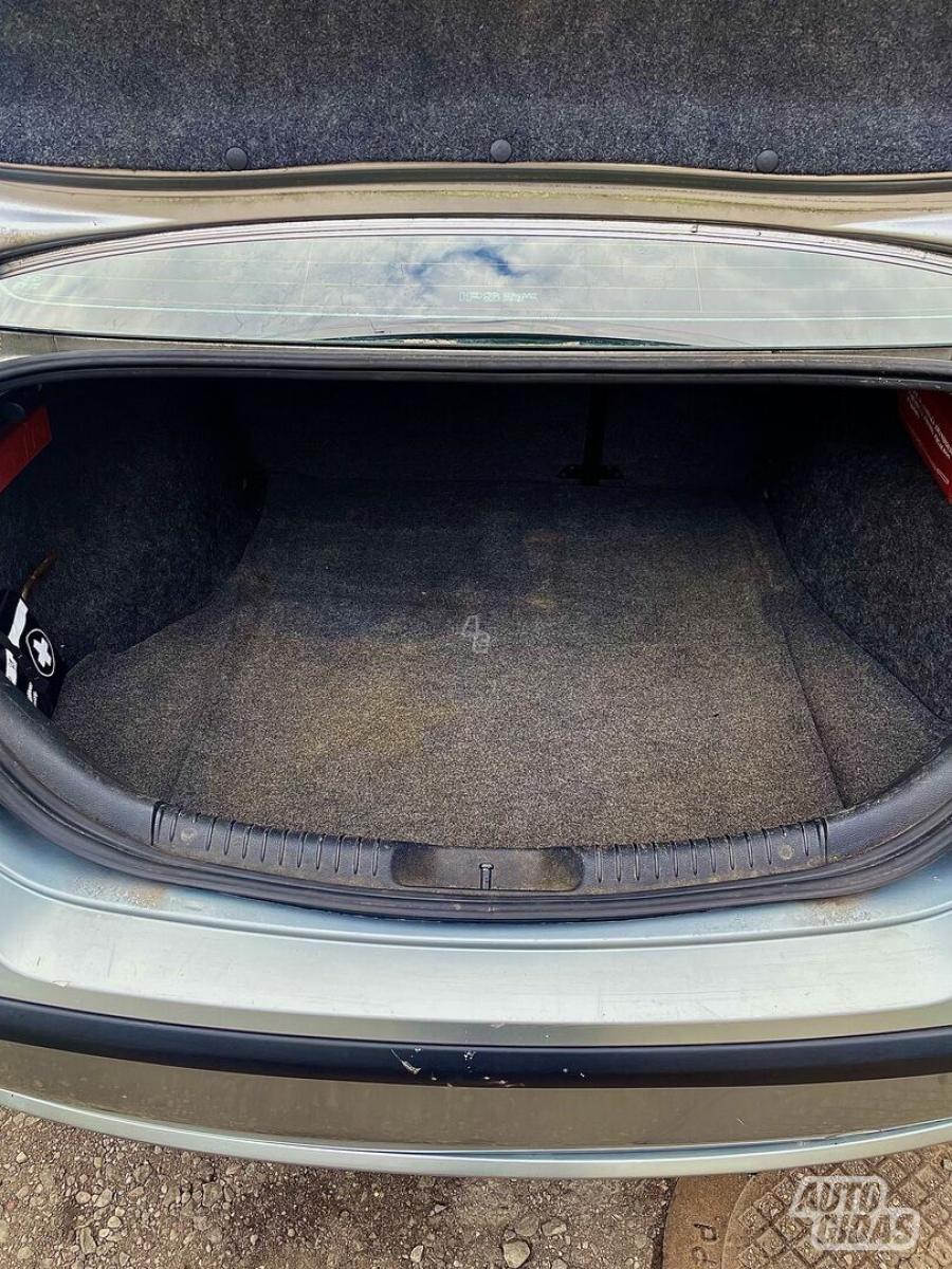 Grey Ford Mondeo 2006 in Kaunas, with an engine capacity of 2.00 L and mileage of 293 thousand km for 1350 €, photo 20 on AUTOMOTO.COM.LV
