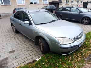 Pelēks Ford Mondeo 2007 Paide, ar dzinēja tilpumu 1.80 L un nobraukumu 328 tūkst. km par 1000 €, foto 15 vietnē AUTOMOTO.COM.LV