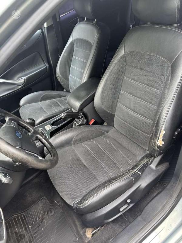Grey Ford Mondeo 2007 in Kaunas, with an engine capacity of 2.00 L and mileage of 280 thousand km for 750 €, photo 10 on AUTOMOTO.COM.LV