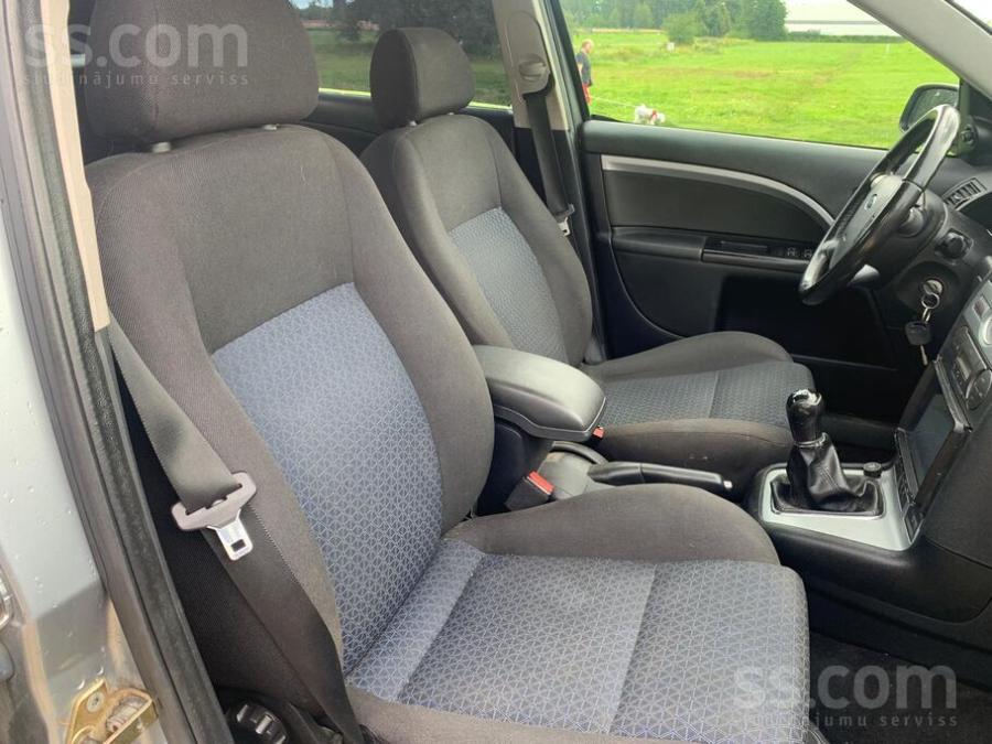 Grey Ford Mondeo 2007 in Riga, with an engine capacity of 1.80 L and mileage of 270 thousand km for 950 €, photo 13 on AUTOMOTO.COM.LV