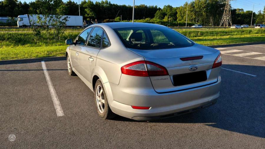 Pelēks Ford Mondeo 2007 Kauņa, ar dzinēja tilpumu 1.75 L un nobraukumu 326 tūkst. km par 1950 €, foto 5 vietnē AUTOMOTO.COM.LV