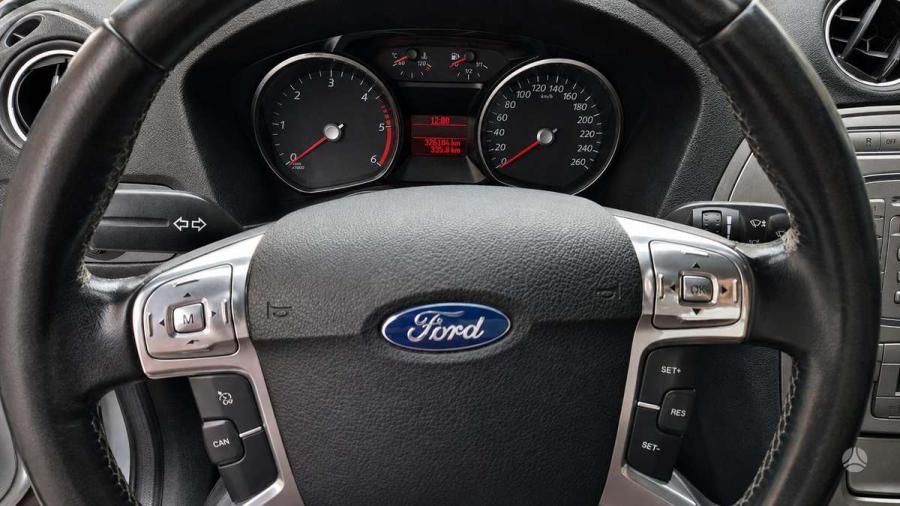 Pelēks Ford Mondeo 2007 Kauņa, ar dzinēja tilpumu 1.75 L un nobraukumu 326 tūkst. km par 1950 €, foto 16 vietnē AUTOMOTO.COM.LV
