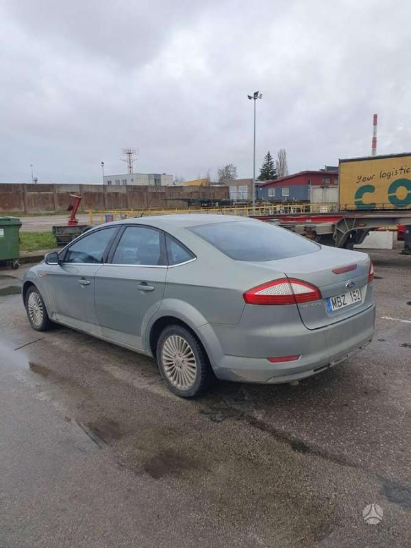 Grey Ford Mondeo 2008 in Klaipeda, with an engine capacity of 1.80 L and mileage of 283 thousand km for 2000 €, photo 2 on AUTOMOTO.COM.LV