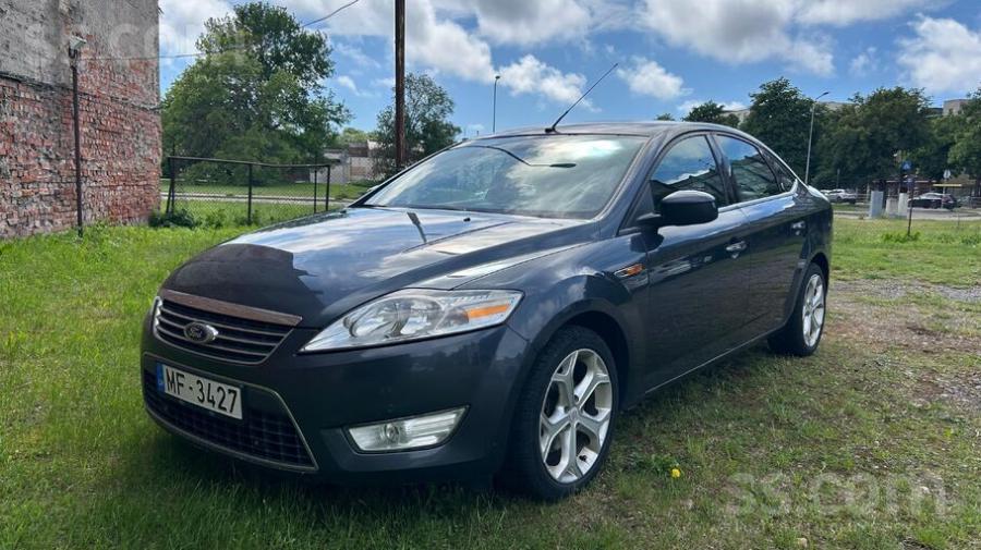 Pelēks Ford Mondeo 2008 Liepāja, ar dzinēja tilpumu 1.80 L un nobraukumu 331 tūkst. km par 3250 €, foto 1 vietnē AUTOMOTO.COM.LV