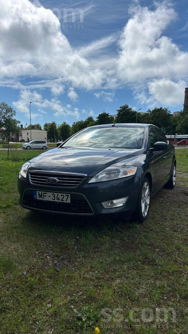 Grey Ford Mondeo 2008 in Liepaja, with an engine capacity of 1.80 L and mileage of 331 thousand km for 3250 €, photo 8 on AUTOMOTO.COM.LV