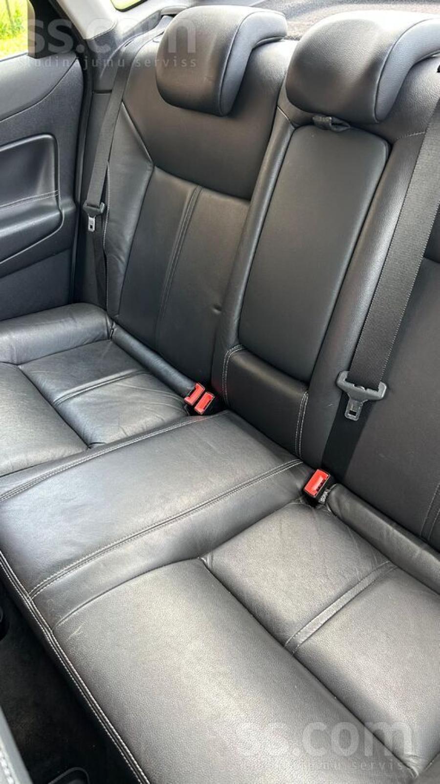 Pelēks Ford Mondeo 2008 Liepāja, ar dzinēja tilpumu 1.80 L un nobraukumu 331 tūkst. km par 3250 €, foto 13 vietnē AUTOMOTO.COM.LV
