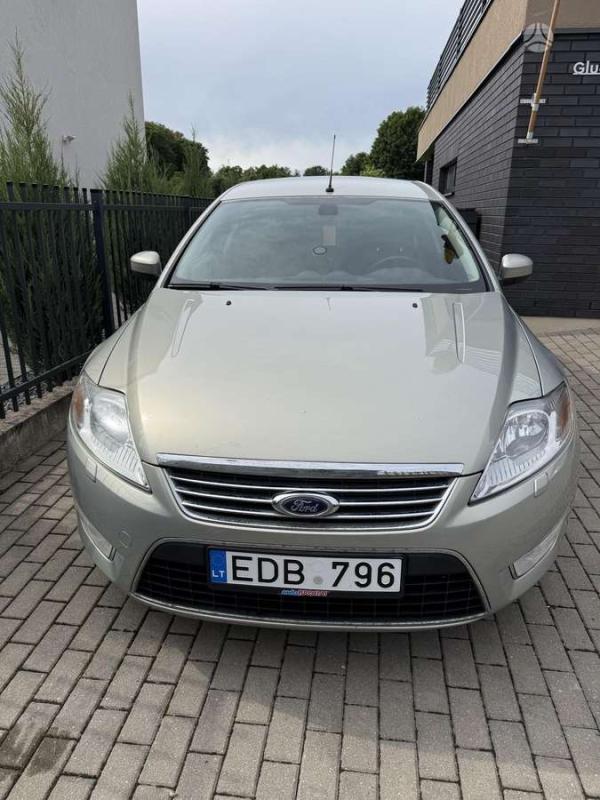 Pelēks Ford Mondeo 2008 Kauņa, ar dzinēja tilpumu 2.00 L un nobraukumu 191 tūkst. km par 1700 €, foto 3 vietnē AUTOMOTO.COM.LV