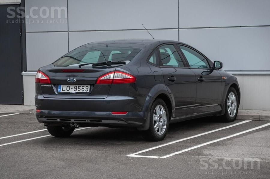 Pelēks Ford Mondeo 2008 Rīga, ar dzinēja tilpumu 2.00 L un nobraukumu 356 tūkst. km par 1990 €, foto 5 vietnē AUTOMOTO.COM.LV