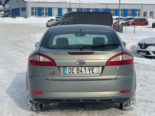 Grey Ford Mondeo 2009 in Taurage, with an engine capacity of 1.80 L and mileage of 233 thousand km for 2550 €, photo 6 on AUTOMOTO.COM.LV