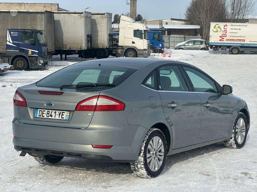 Grey Ford Mondeo 2009 in Taurage, with an engine capacity of 1.80 L and mileage of 233 thousand km for 2550 €, photo 7 on AUTOMOTO.COM.LV