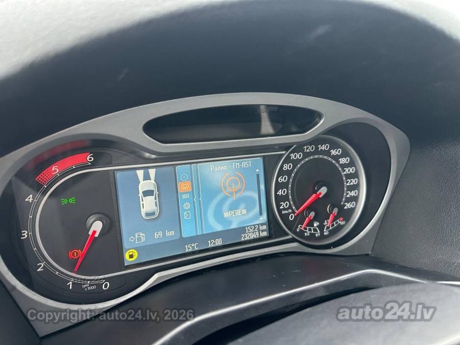 Pelēks Ford Mondeo 2009 Tallina, ar dzinēja tilpumu 1.80 L un nobraukumu 232 tūkst. km par 1999 €, foto 9 vietnē AUTOMOTO.COM.LV