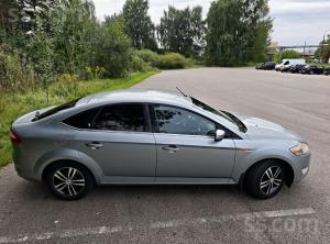 Pelēks Ford Mondeo 2010 Rīga, ar dzinēja tilpumu 2.00 L un nobraukumu 190 tūkst. km par 2600 €, foto 12 vietnē AUTOMOTO.COM.LV