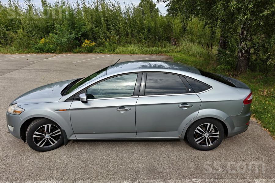 Pelēks Ford Mondeo 2010 Rīga, ar dzinēja tilpumu 2.00 L un nobraukumu 190 tūkst. km par 2600 €, foto 16 vietnē AUTOMOTO.COM.LV