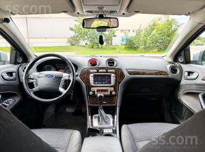 Pelēks Ford Mondeo 2010 Rīga, ar dzinēja tilpumu 2.00 L un nobraukumu 190 tūkst. km par 2600 €, foto 17 vietnē AUTOMOTO.COM.LV