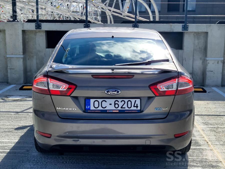 Pelēks Ford Mondeo 2011 Rīga, ar dzinēja tilpumu 1.60 L un nobraukumu 260 tūkst. km par 4850 €, foto 5 vietnē AUTOMOTO.COM.LV