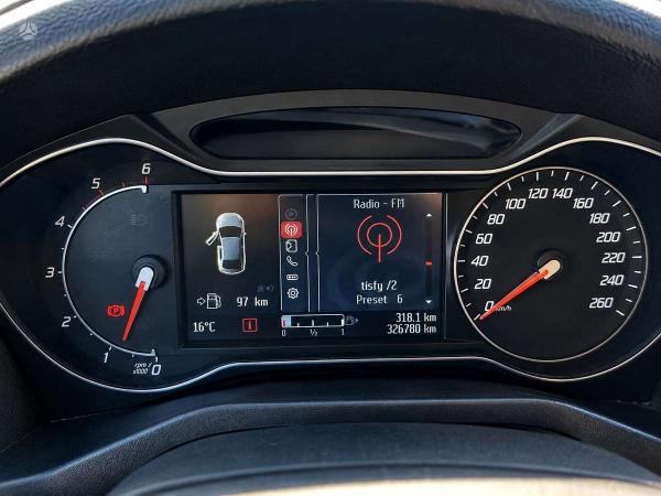 Grey Ford Mondeo 2011 in Klaipeda, with an engine capacity of 2.00 L and mileage of 327 thousand km for 3800 €, photo 7 on AUTOMOTO.COM.LV
