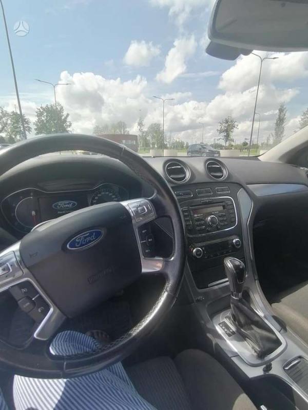 Pelēks Ford Mondeo 2011 Ukmergė, ar dzinēja tilpumu 2.00 L un nobraukumu 269 tūkst. km par 800 €, foto 7 vietnē AUTOMOTO.COM.LV