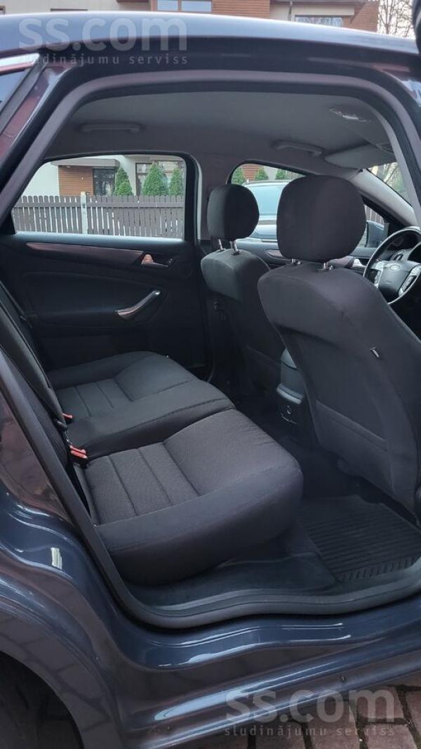Pelēks Ford Mondeo 2012 Rīga, ar dzinēja tilpumu 2.00 L un nobraukumu 190 tūkst. km par 4800 €, foto 6 vietnē AUTOMOTO.COM.LV