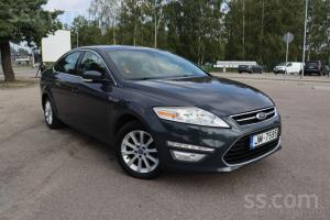 Pelēks Ford Mondeo 2012 Rīga, ar dzinēja tilpumu 2.00 L un nobraukumu 190 tūkst. km par 3990 €, foto 4 vietnē AUTOMOTO.COM.LV