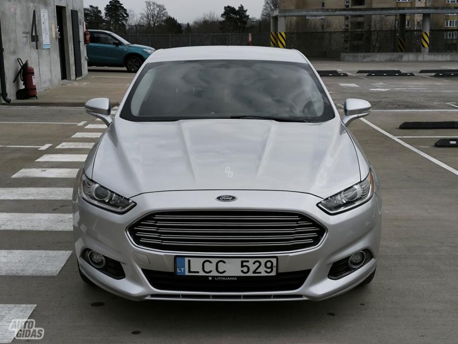 Grey Ford Mondeo 2015 in Vilnius, with an engine capacity of 2.50 L and mileage of 218 thousand km for 6500 €, photo 1 on AUTOMOTO.COM.LV