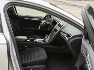 Grey Ford Mondeo 2015 in Vilnius, with an engine capacity of 2.50 L and mileage of 218 thousand km for 6500 €, photo 7 on AUTOMOTO.COM.LV
