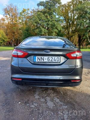 Pelēks Ford Mondeo 2015 Liepāja, ar dzinēja tilpumu 1.50 L un nobraukumu 240 tūkst. km par 7400 €, foto 4 vietnē AUTOMOTO.COM.LV