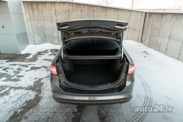 Grey Ford Mondeo 2016 in Tartu, with an engine capacity of 1.50 L and mileage of 79 thousand km for 9900 €, photo 8 on AUTOMOTO.COM.LV
