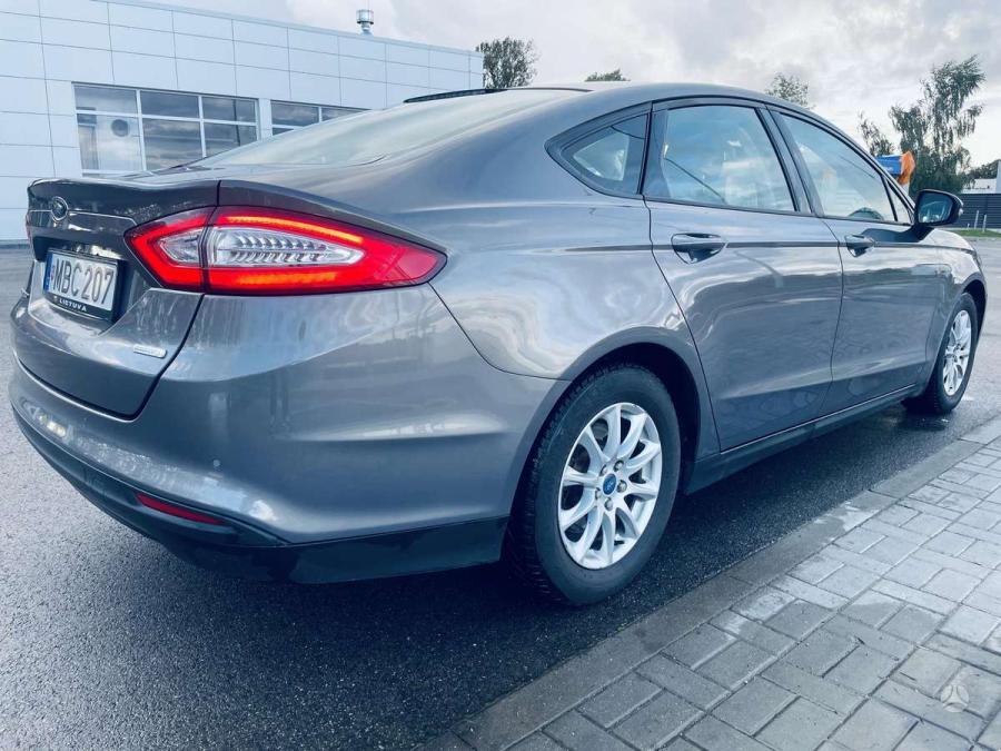 Pelēks Ford Mondeo 2016 Viļņa, ar dzinēja tilpumu 1.50 L un nobraukumu 166 tūkst. km par 4150 €, foto 5 vietnē AUTOMOTO.COM.LV