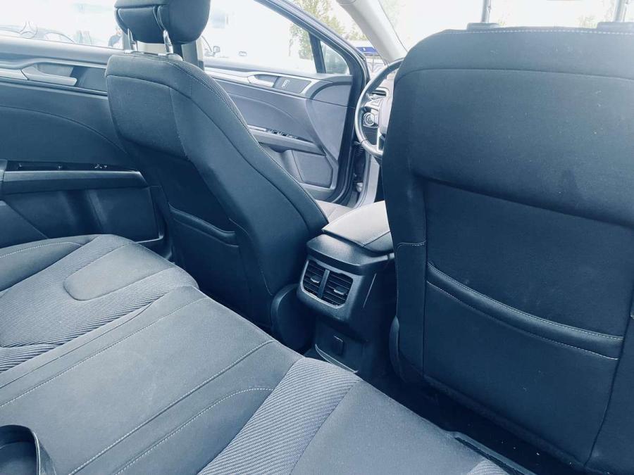 Pelēks Ford Mondeo 2016 Viļņa, ar dzinēja tilpumu 1.50 L un nobraukumu 166 tūkst. km par 4150 €, foto 10 vietnē AUTOMOTO.COM.LV