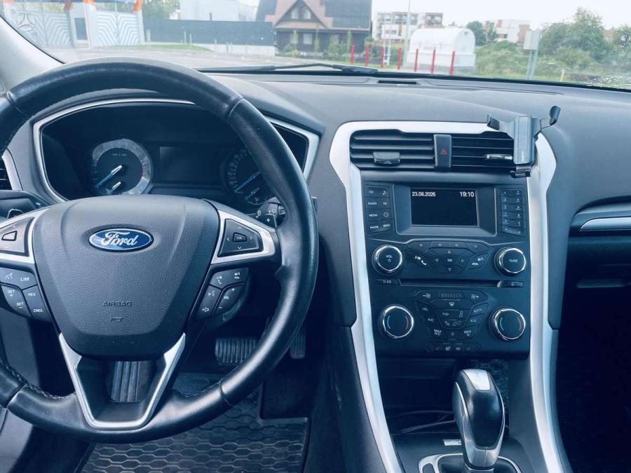 Pelēks Ford Mondeo 2016 Viļņa, ar dzinēja tilpumu 1.50 L un nobraukumu 166 tūkst. km par 4150 €, foto 12 vietnē AUTOMOTO.COM.LV