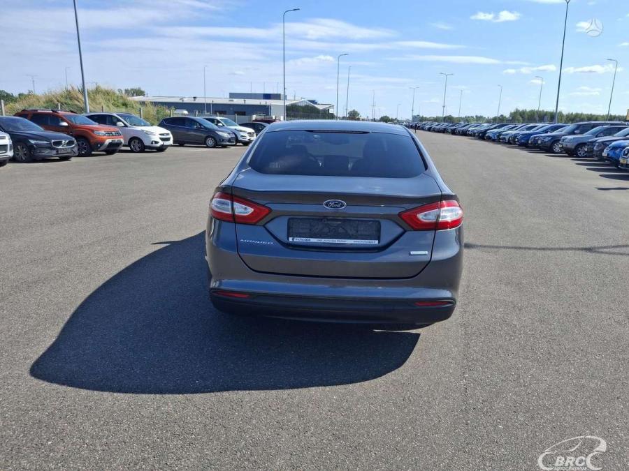 Pelēks Ford Mondeo 2019 Viļņa, ar dzinēja tilpumu 1.50 L un nobraukumu 41 tūkst. km par 12500 €, foto 8 vietnē AUTOMOTO.COM.LV